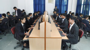 Home [apolloit.ac.in]